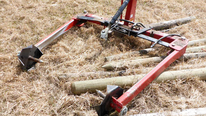 Bale Unrollers from top manufacturers available | Ritchie Bros.