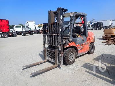 2011 TOYOTA 7FDU35 Forklift