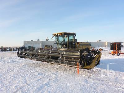 2005 CHALLENGER SP115B 30 Ft Swather
