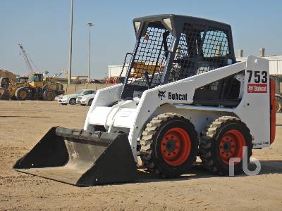 BOBCAT 753 Skid Steer Loader