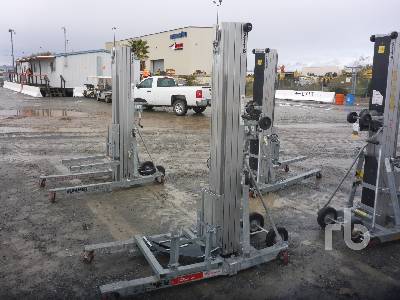 2016 SUMNER 2118 Material Lift