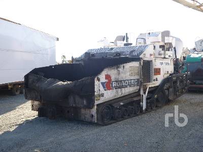 ROADTEC RP195 Crawler Asphalt Paver