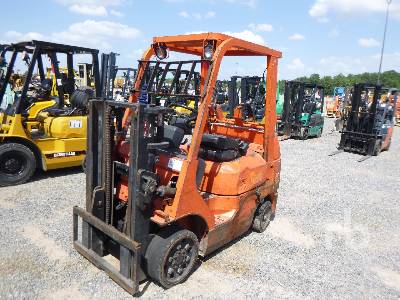 TOYOTA 7FGCU25 Forklift