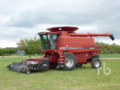 2004 CASE IH 2388 Combine