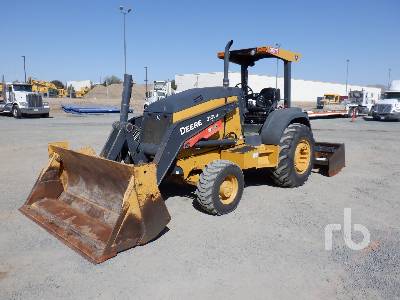 2016 JOHN DEERE 210L EP 4x4 Skip Loader