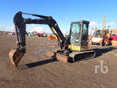 2015 JOHN DEERE 50G Mini Excavator (1 - 4.9 Tons)