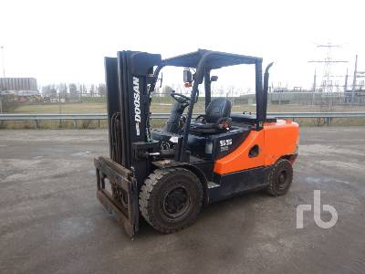 2014 DOOSAN D55C-7 Forklift