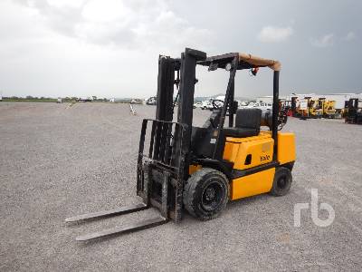2004 YALE GP060TGEUAV087 6000 Lb Forklift