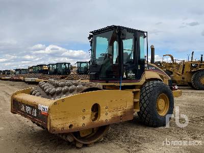 2007 Cat CP-573E Padfoot Drum Compactor