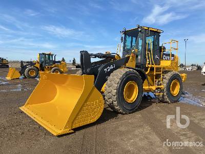 2008 John Deere 724J Wheel Loader