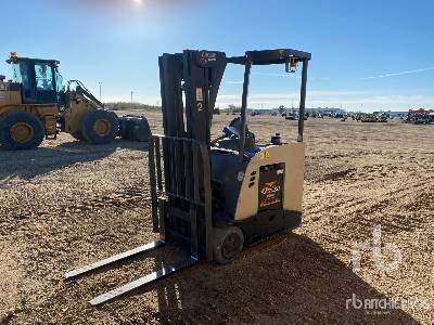 2015 Crown RC5535-30 3000 lb Electric Forklift