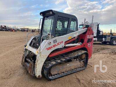 2013 Takeuchi TL250 Compact Track Loader