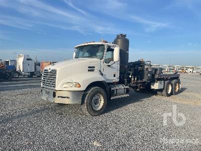 2007 Mack CXN612 6x4 Cab and Chassis