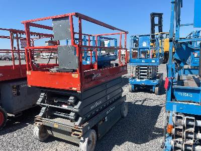 2016 Skyjack SJIII 4632 Electric Scissor Lift