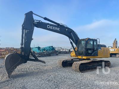 2019 John Deere 210G LC Tracked Excavator