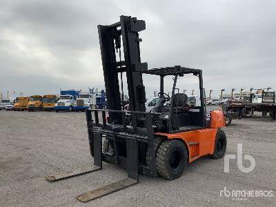 2006 Doosan D70S-5 13500 lb Diesel Pneumatic Tire Forklift