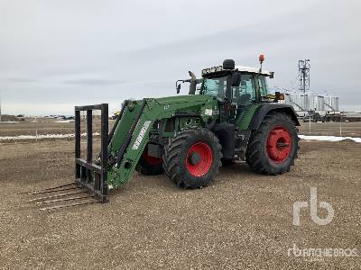 2010 Fendt 712 4WD Tractor