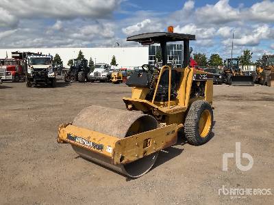 2006 Cat CP323C Smooth Drum Compactor