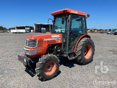 2008 Kubota M8200 4WD Tractor