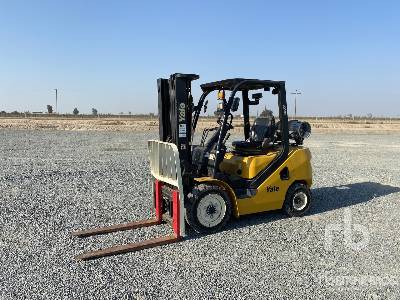 2021 Yale GP60UX 6000 lb Dual Fuel Pneumatic Tire Forklift