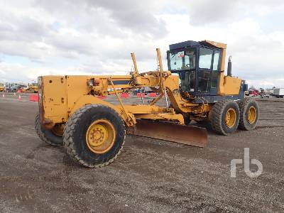 1991 KOMATSU GD625A-1 Motor Grader
