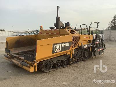 2000 Cat AP1055B Track Asphalt Paver