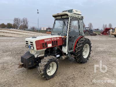 Steyr 8085 4WD Tractor