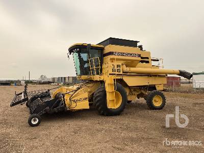 1997 New Holland TR98 Combine Harvester