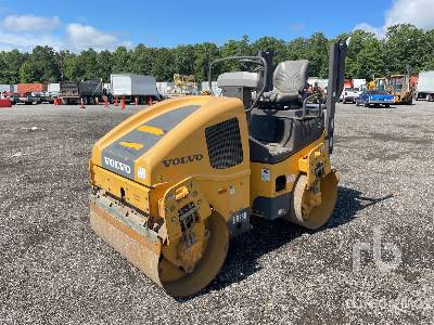 2017 Volvo DD25B Double Drum Roller