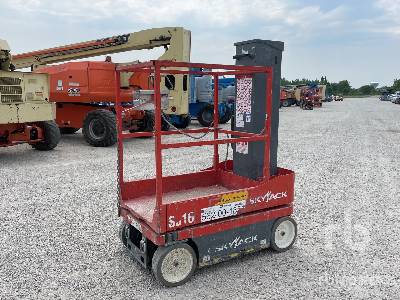 2019 Skyjack SJ16 Vertical Mast Lift