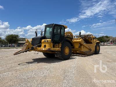 2012 Cat 627H Motor Scraper