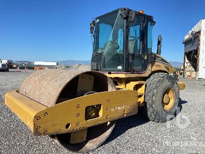 2005 Cat CS563E Smooth Drum Compactor