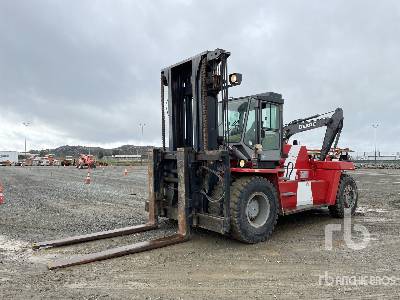 2007 Kalmar DCD250 Pneumatic Tire Forklift