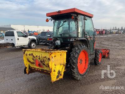 KUBOTA L4060 4WD Utility Tractor in Bolton, Ontario, Canada (IronPlanet ...