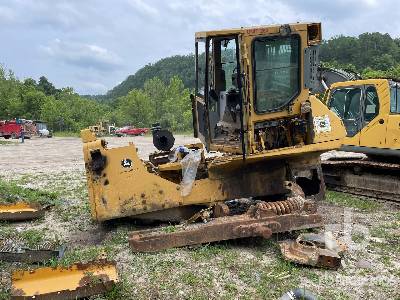 2005 John Deere 850C Crawler Dozer (Inoperable)