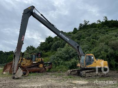 2002 Volvo EC240BLR Long Reach Tracked Excavator