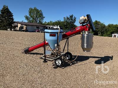 GRAHAM G3 8 in x 10 ft Seed Treater Grain Auger in Bruno, Saskatchewan ...