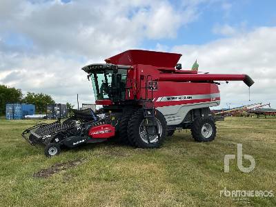 2009 Massey Ferguson 9795 Combine Harvester