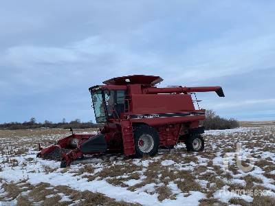 1992 Case IH 1680 Combine Harvester