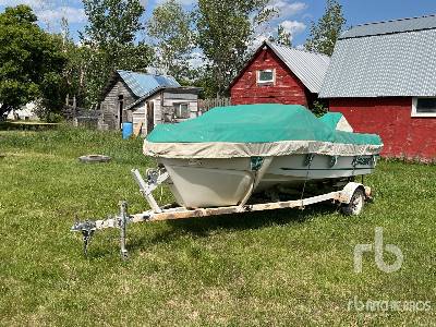 INVADER 15 ft Boat in Hendon, Saskatchewan, Canada (Asia-Pacific Item ...